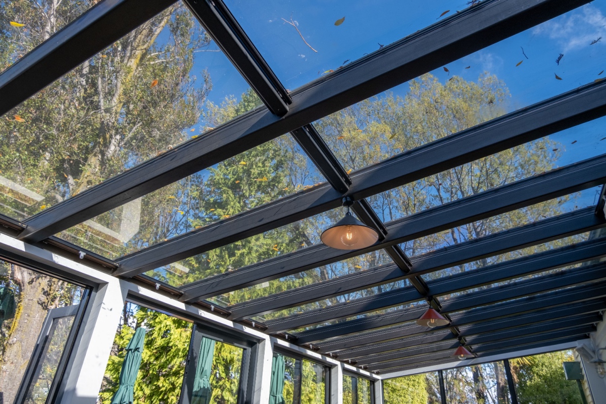 5 Ways To Use A Sunroom In Your Arizona Home - Duralum Products, Inc.